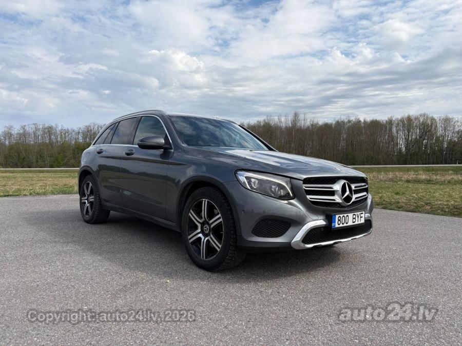 Pelēks Mercedes-Benz GLC-Class 2015 Tallina, ar dzinēja tilpumu 2.10 L un nobraukumu 218 tūkst. km par 21000 €, foto 4 vietnē AUTOMOTO.COM.LV