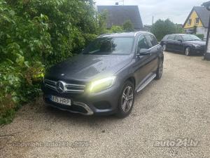 Pelēks Mercedes-Benz GLC-Class 2015 Paide, ar dzinēja tilpumu 2.10 L un nobraukumu 200 tūkst. km par 19500 €, foto 3 vietnē AUTOMOTO.COM.LV
