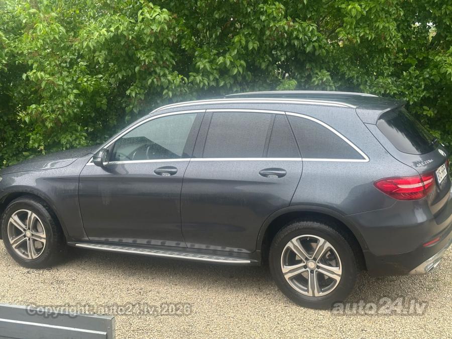 Pelēks Mercedes-Benz GLC-Class 2015 Paide, ar dzinēja tilpumu 2.10 L un nobraukumu 200 tūkst. km par 19500 €, foto 9 vietnē AUTOMOTO.COM.LV