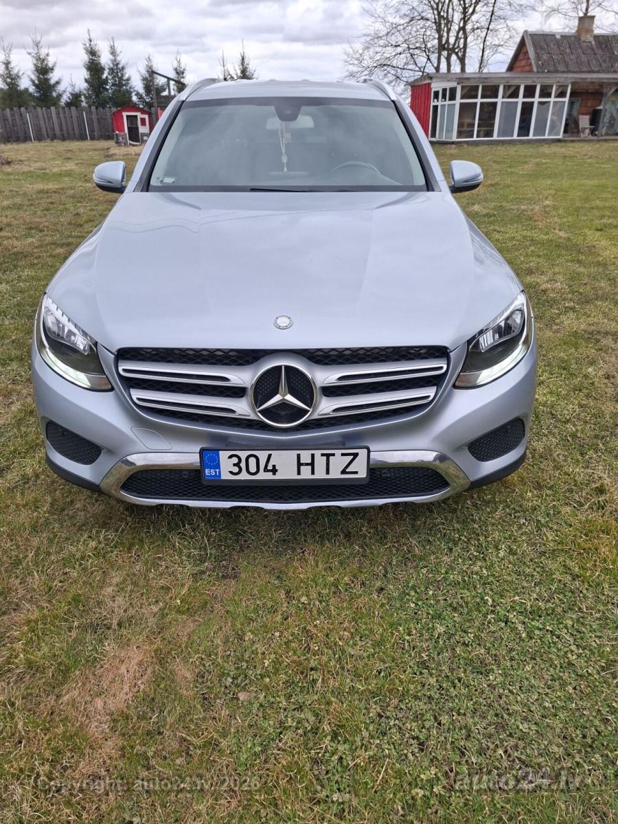 Grey Mercedes-Benz GLC-Class 2016 in Johvi, with an engine capacity of 2.15 L and mileage of 209 thousand km for 19500 €, photo 1 on AUTOMOTO.COM.LV