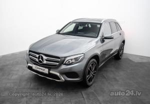 Pelēks Mercedes-Benz GLC-Class 2017 Tallina, ar dzinēja tilpumu 2.00 L un nobraukumu 140 tūkst. km par 21999 €, foto  vietnē AUTOMOTO.COM.LV