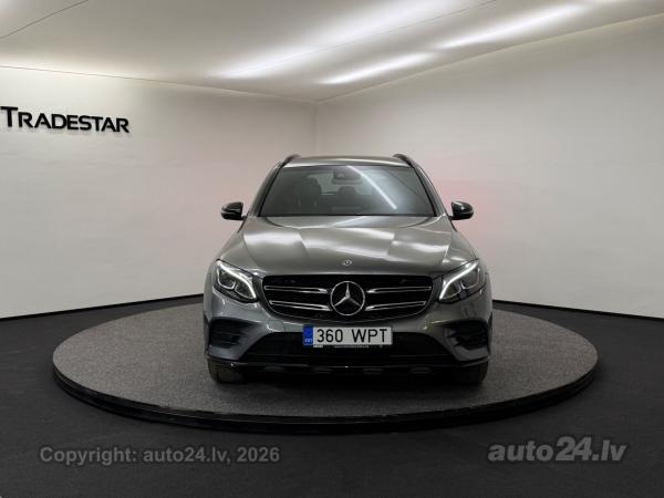 Grey Mercedes-Benz GLC-Class 2017 in Parnu, with an engine capacity of 2.10 L and mileage of 195 thousand km for 23900 €, photo 2 on AUTOMOTO.COM.LV