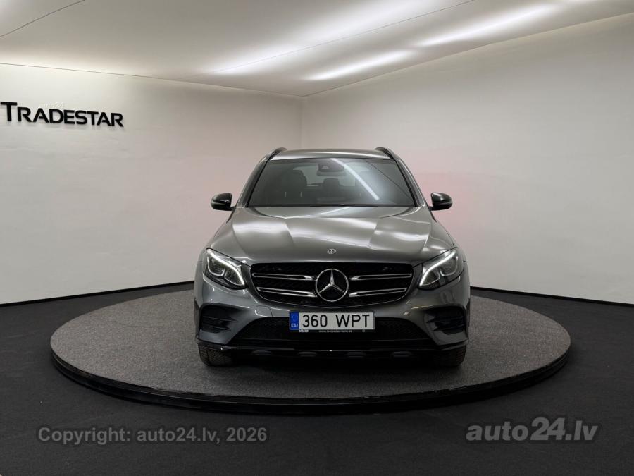 Pelēks Mercedes-Benz GLC-Class 2017 Pērnava, ar dzinēja tilpumu 2.10 L un nobraukumu 195 tūkst. km par 23900 €, foto 3 vietnē AUTOMOTO.COM.LV