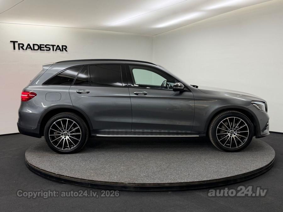 Pelēks Mercedes-Benz GLC-Class 2017 Pērnava, ar dzinēja tilpumu 2.10 L un nobraukumu 195 tūkst. km par 23900 €, foto 5 vietnē AUTOMOTO.COM.LV