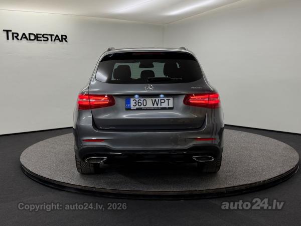 Grey Mercedes-Benz GLC-Class 2017 in Parnu, with an engine capacity of 2.10 L and mileage of 195 thousand km for 23900 €, photo 6 on AUTOMOTO.COM.LV