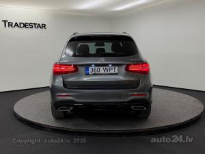 Pelēks Mercedes-Benz GLC-Class 2017 Pērnava, ar dzinēja tilpumu 2.10 L un nobraukumu 195 tūkst. km par 23900 €, foto 7 vietnē AUTOMOTO.COM.LV
