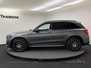 Pelēks Mercedes-Benz GLC-Class 2017 Pērnava, ar dzinēja tilpumu 2.10 L un nobraukumu 195 tūkst. km par 23900 €, foto 9 vietnē AUTOMOTO.COM.LV
