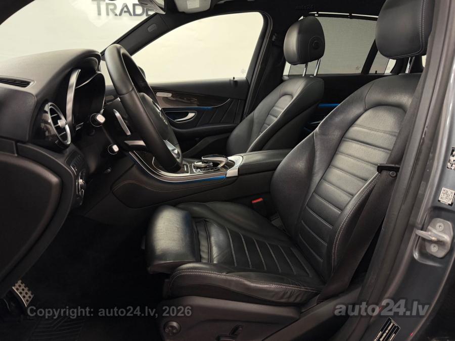 Pelēks Mercedes-Benz GLC-Class 2017 Pērnava, ar dzinēja tilpumu 2.10 L un nobraukumu 195 tūkst. km par 23900 €, foto 10 vietnē AUTOMOTO.COM.LV