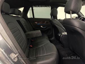 Pelēks Mercedes-Benz GLC-Class 2017 Pērnava, ar dzinēja tilpumu 2.10 L un nobraukumu 195 tūkst. km par 23900 €, foto 14 vietnē AUTOMOTO.COM.LV
