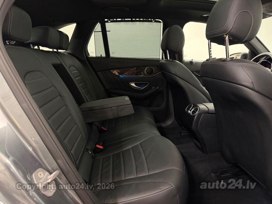 Pelēks Mercedes-Benz GLC-Class 2017 Pērnava, ar dzinēja tilpumu 2.10 L un nobraukumu 195 tūkst. km par 23900 €, foto 14 vietnē AUTOMOTO.COM.LV