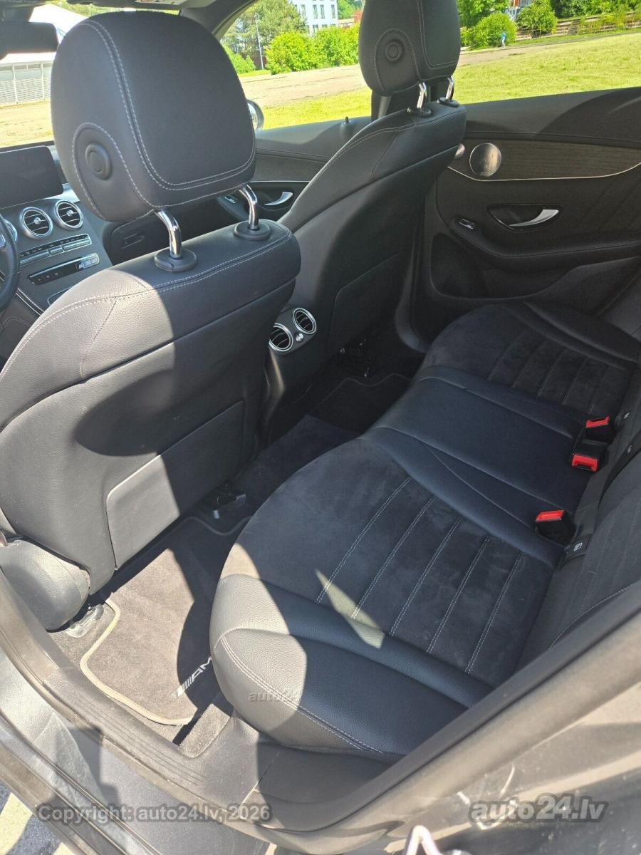 Pelēks Mercedes-Benz GLC-Class 2019 Tallina, ar dzinēja tilpumu 2.00 L un nobraukumu 70 tūkst. km par 29900 €, foto 10 vietnē AUTOMOTO.COM.LV
