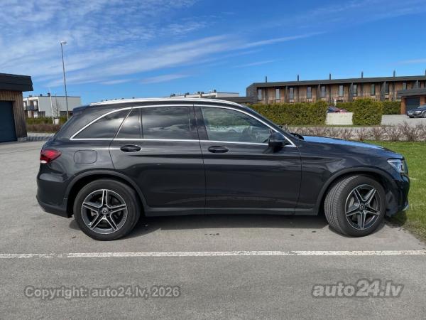 Grey Mercedes-Benz GLC-Class 2019 in Tallinn, with an engine capacity of 2.00 L and mileage of 155 thousand km for 32500 €, photo 2 on AUTOMOTO.COM.LV