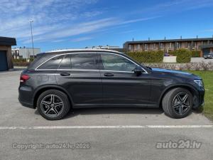 Pelēks Mercedes-Benz GLC-Class 2019 Tallina, ar dzinēja tilpumu 2.00 L un nobraukumu 155 tūkst. km par 32500 €, foto 3 vietnē AUTOMOTO.COM.LV