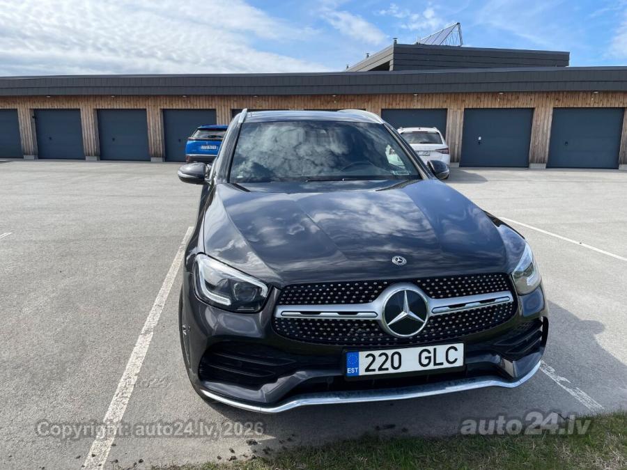 Grey Mercedes-Benz GLC-Class 2019 in Tallinn, with an engine capacity of 2.00 L and mileage of 155 thousand km for 31500 €, photo 5 on AUTOMOTO.COM.LV
