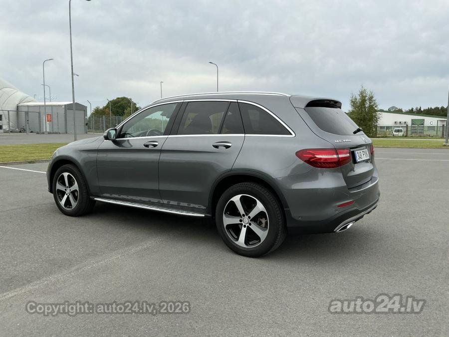 Pelēks Mercedes-Benz GLC-Class 2019 Hāpsalu, ar dzinēja tilpumu 3.00 L un nobraukumu 93 tūkst. km par 34999 €, foto 5 vietnē AUTOMOTO.COM.LV