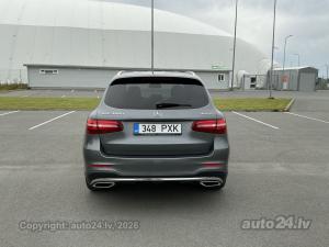 Pelēks Mercedes-Benz GLC-Class 2019 Hāpsalu, ar dzinēja tilpumu 3.00 L un nobraukumu 93 tūkst. km par 34999 €, foto 6 vietnē AUTOMOTO.COM.LV