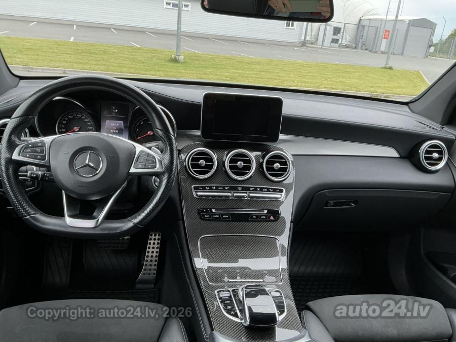 Pelēks Mercedes-Benz GLC-Class 2019 Hāpsalu, ar dzinēja tilpumu 3.00 L un nobraukumu 93 tūkst. km par 34999 €, foto 17 vietnē AUTOMOTO.COM.LV