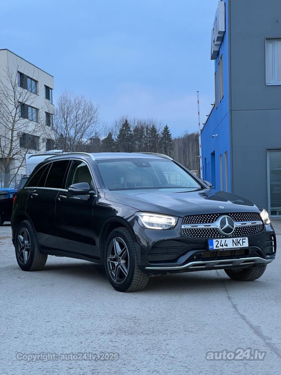 Pelēks Mercedes-Benz GLC-Class 2021 Tallina, ar dzinēja tilpumu 2.00 L un nobraukumu 53 tūkst. km par 39900 €, foto 2 vietnē AUTOMOTO.COM.LV