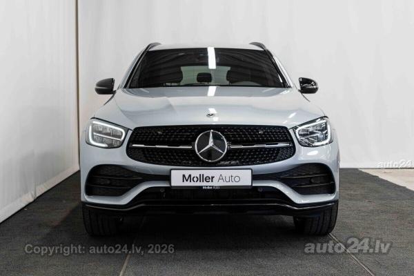 Серый Мерседес ГЛЦ-Класс 2022 в Таллин, объемом двигателя 2.00 л и пробегом 126 тыс. км за 37900 €, фото 2 на AUTOMOTO.COM.LV