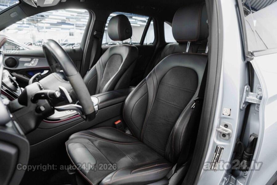 Grey Mercedes-Benz GLC-Class 2022 in Tallinn, with an engine capacity of 2.00 L and mileage of 126 thousand km for 37900 €, photo 12 on AUTOMOTO.COM.LV