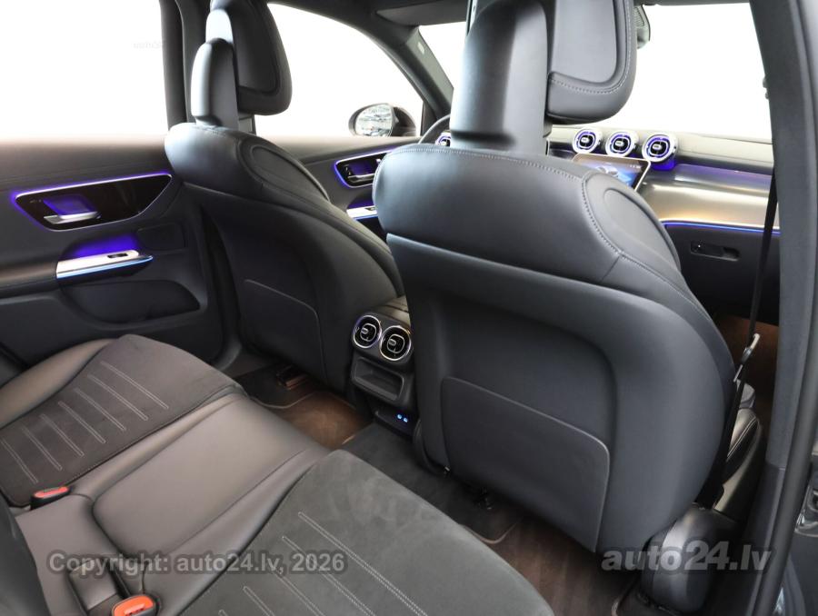 Grey Mercedes-Benz GLC-Class 2023 in Tallinn, with an engine capacity of 2.00 L and mileage of 25 thousand km for 47900 €, photo 14 on AUTOMOTO.COM.LV
