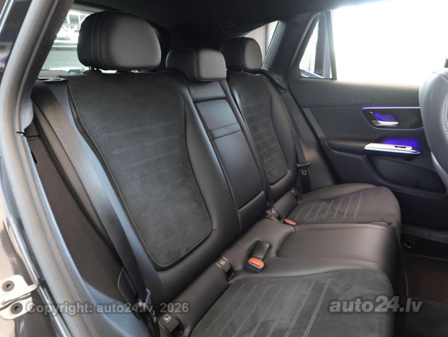 Grey Mercedes-Benz GLC-Class 2023 in Tallinn, with an engine capacity of 2.00 L and mileage of 25 thousand km for 47900 €, photo 15 on AUTOMOTO.COM.LV