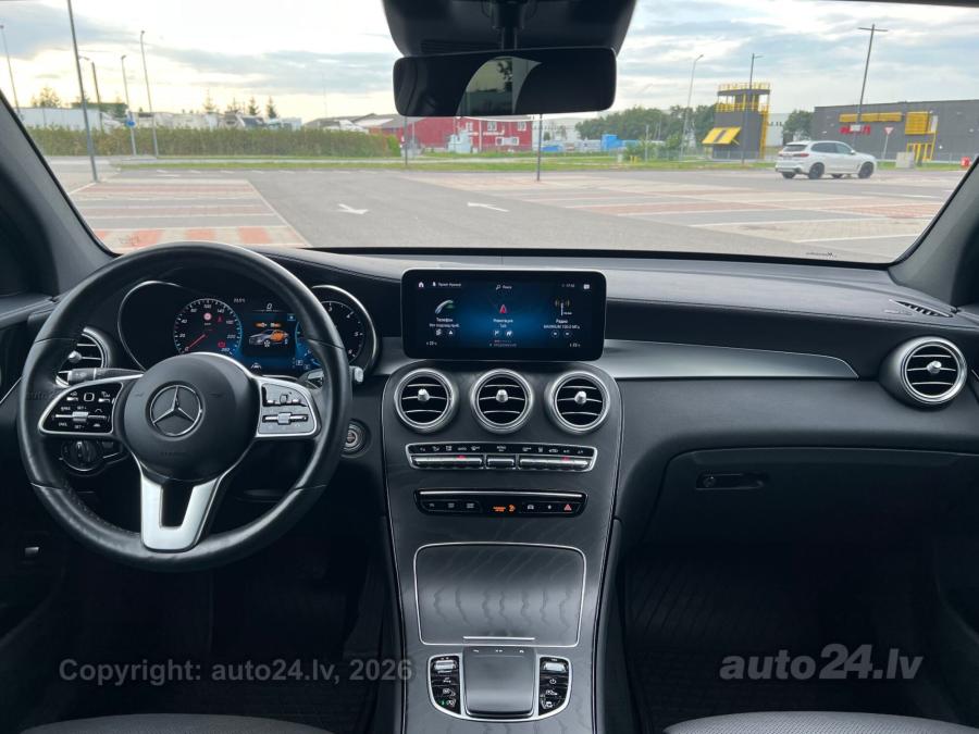 Мерседес ГЛЦ-Класс 2021 в Таллин, объемом двигателя 2.00 л и пробегом 73 тыс. км за 38990 €, фото 20 на AUTOMOTO.COM.LV
