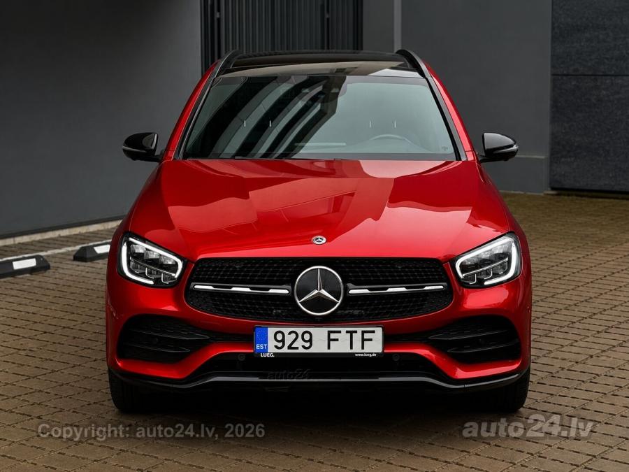 Red Mercedes-Benz GLC-Class 2022 in Tallinn, with an engine capacity of 2.00 L and mileage of 84 thousand km for 43900 €, photo 3 on AUTOMOTO.COM.LV