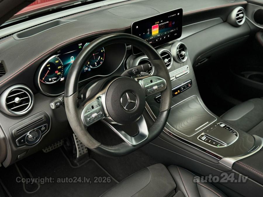 Red Mercedes-Benz GLC-Class 2022 in Tallinn, with an engine capacity of 2.00 L and mileage of 84 thousand km for 43900 €, photo 12 on AUTOMOTO.COM.LV