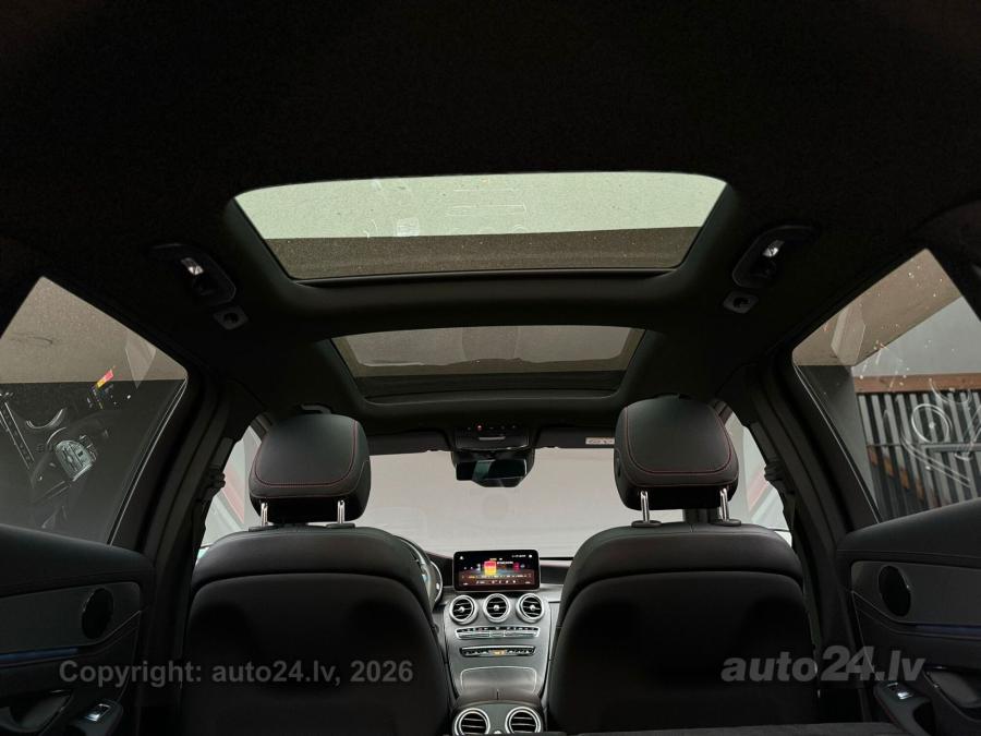 Red Mercedes-Benz GLC-Class 2022 in Tallinn, with an engine capacity of 2.00 L and mileage of 84 thousand km for 43900 €, photo 17 on AUTOMOTO.COM.LV
