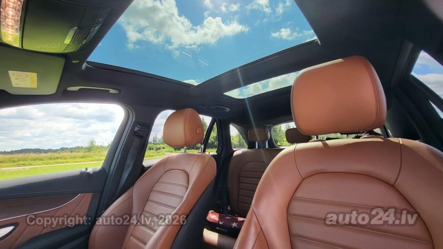 Sarkans Mercedes-Benz GLC-Class 2020 Tallina, ar dzinēja tilpumu 2.00 L un nobraukumu 100 tūkst. km par 34900 €, foto 14 vietnē AUTOMOTO.COM.LV