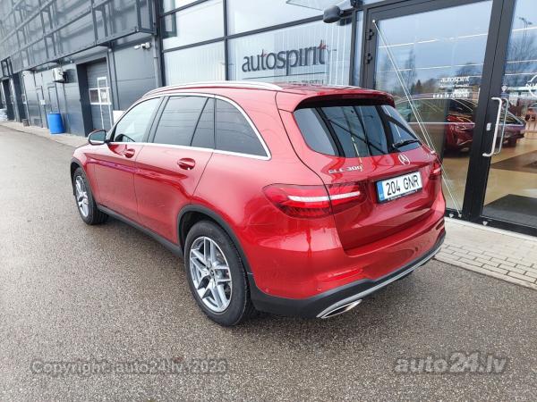 Mercedes-Benz GLC-Class 2018 Tartu, ar dzinēja tilpumu 2.00 L un nobraukumu 51 tūkst. km par 28990 €, foto 3 vietnē AUTOMOTO.COM.LV