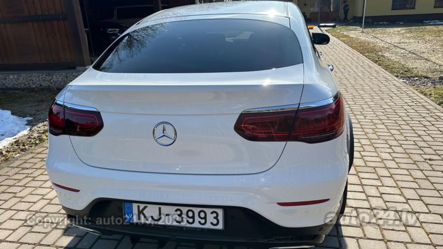 Balts Mercedes-Benz GLC-Class 2022 Rīga, ar dzinēja tilpumu 2.00 L un nobraukumu 79 tūkst. km par 40000 €, foto 13 vietnē AUTOMOTO.COM.LV