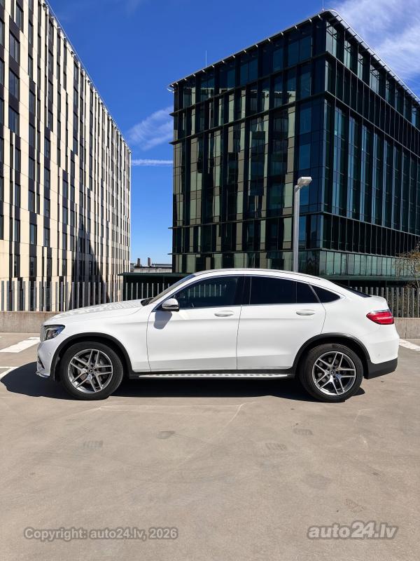 Balts Mercedes-Benz GLC-Class 2017 Tallina, ar dzinēja tilpumu 2.10 L un nobraukumu 144 tūkst. km par 26000 €, foto 4 vietnē AUTOMOTO.COM.LV