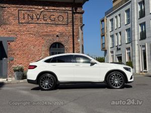 Balts Mercedes-Benz GLC-Class 2017 Tallina, ar dzinēja tilpumu 2.00 L un nobraukumu 136 tūkst. km par 30000 €, foto 3 vietnē AUTOMOTO.COM.LV