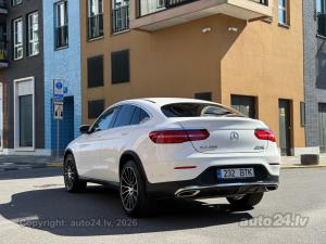 Balts Mercedes-Benz GLC-Class 2017 Tallina, ar dzinēja tilpumu 2.00 L un nobraukumu 136 tūkst. km par 30000 €, foto 5 vietnē AUTOMOTO.COM.LV