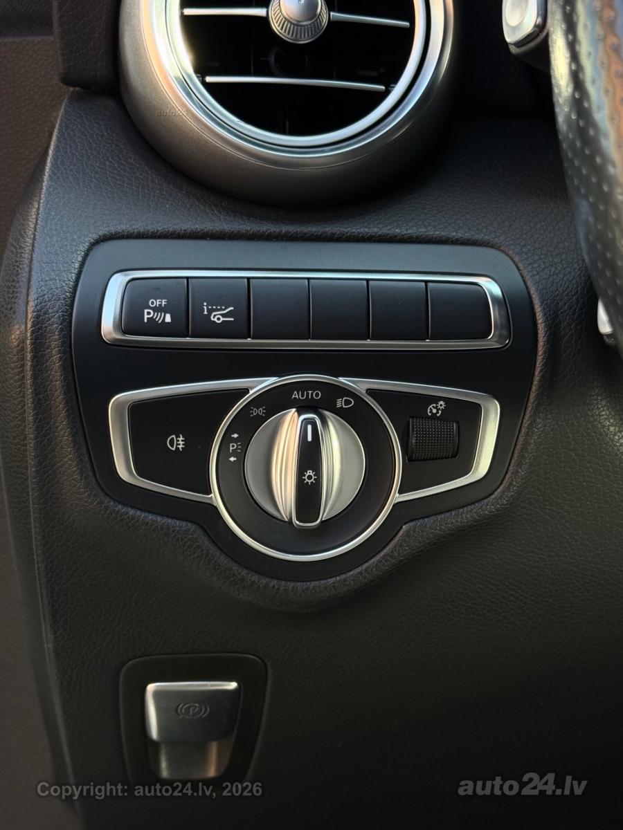 Balts Mercedes-Benz GLC-Class 2017 Tallina, ar dzinēja tilpumu 2.00 L un nobraukumu 136 tūkst. km par 30000 €, foto 13 vietnē AUTOMOTO.COM.LV