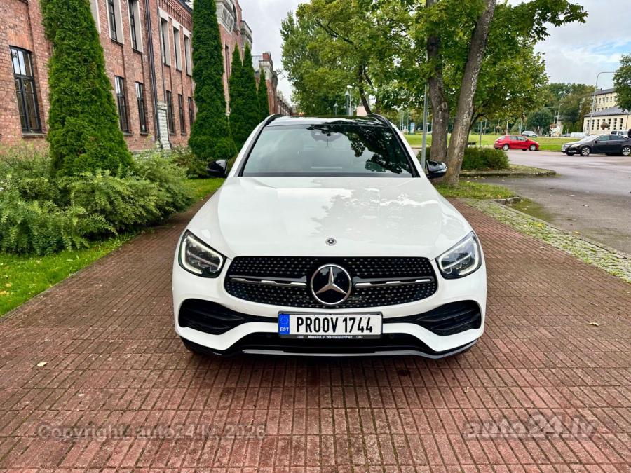 Balts Mercedes-Benz GLC-Class 2021 Tallina, ar dzinēja tilpumu 2.00 L un nobraukumu 140 tūkst. km par 30500 €, foto 8 vietnē AUTOMOTO.COM.LV