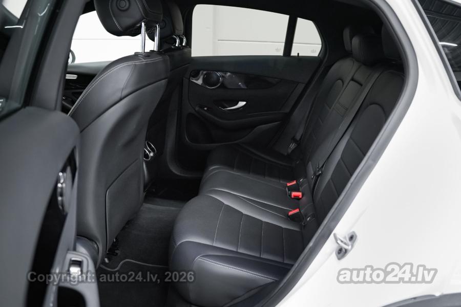 White Mercedes-Benz GLC-Class 2022 in Tallinn, with an engine capacity of 2.00 L and mileage of 118 thousand km for 39900 €, photo 9 on AUTOMOTO.COM.LV