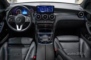 White Mercedes-Benz GLC-Class 2022 in Tallinn, with an engine capacity of 2.00 L and mileage of 118 thousand km for 39900 €, photo 11 on AUTOMOTO.COM.LV