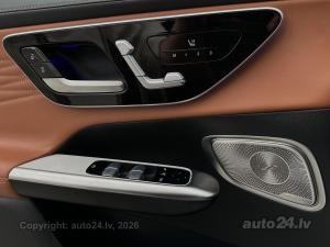 Balts Mercedes-Benz GLC-Class 2023 Rīga, ar dzinēja tilpumu 2.00 L un nobraukumu 40 tūkst. km par 64550 €, foto 10 vietnē AUTOMOTO.COM.LV