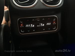 Balts Mercedes-Benz GLC-Class 2023 Rīga, ar dzinēja tilpumu 2.00 L un nobraukumu 40 tūkst. km par 64550 €, foto 24 vietnē AUTOMOTO.COM.LV