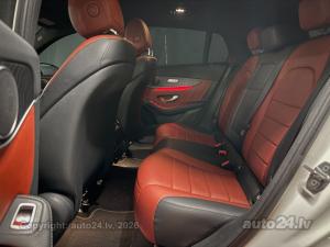 White Mercedes-Benz GLC-Class 2019 in Tallinn, with an engine capacity of 2.00 L and mileage of 132 thousand km for 31990 €, photo 8 on AUTOMOTO.COM.LV