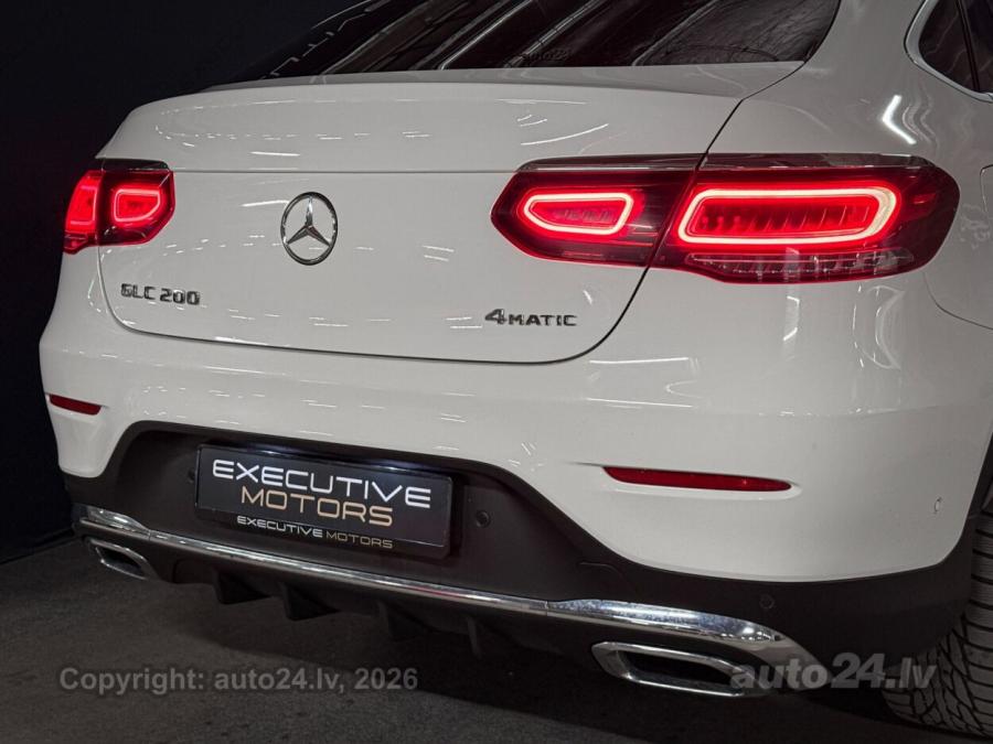 White Mercedes-Benz GLC-Class 2019 in Tallinn, with an engine capacity of 2.00 L and mileage of 132 thousand km for 31990 €, photo 12 on AUTOMOTO.COM.LV
