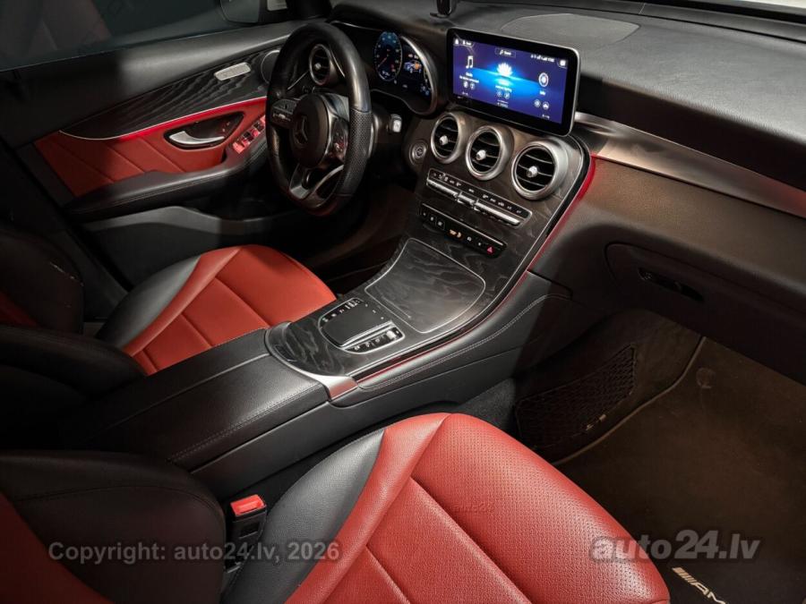 White Mercedes-Benz GLC-Class 2019 in Tallinn, with an engine capacity of 2.00 L and mileage of 132 thousand km for 31990 €, photo 15 on AUTOMOTO.COM.LV