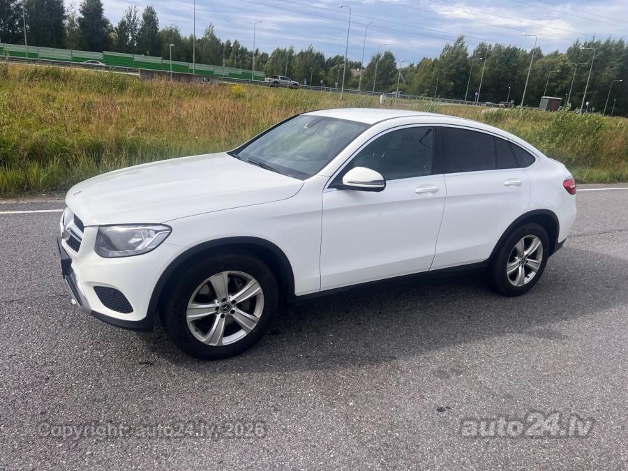 Balts Mercedes-Benz GLC-Class 2019 Tallina, ar dzinēja tilpumu 2.10 L un nobraukumu 235 tūkst. km par 23499 €, foto 1 vietnē AUTOMOTO.COM.LV