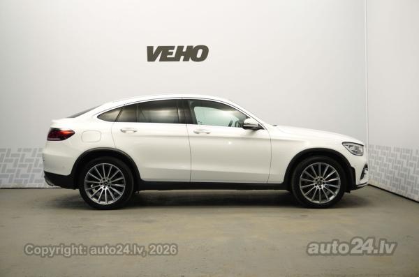 Balts Mercedes-Benz GLC-Class 2021 Tartu, ar dzinēja tilpumu 2.00 L un nobraukumu 96 tūkst. km par 34900 €, foto 4 vietnē AUTOMOTO.COM.LV