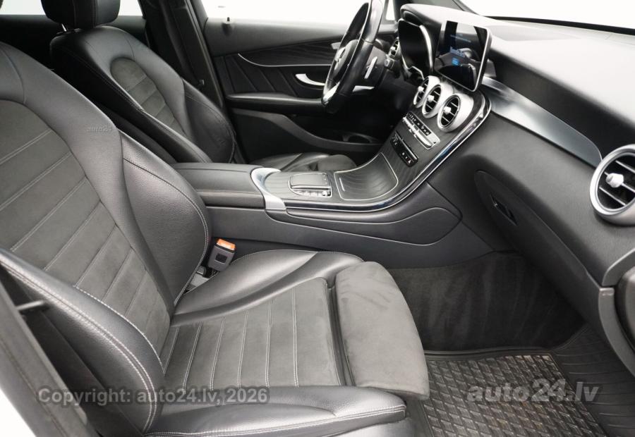 Balts Mercedes-Benz GLC-Class 2021 Tartu, ar dzinēja tilpumu 2.00 L un nobraukumu 96 tūkst. km par 34900 €, foto 10 vietnē AUTOMOTO.COM.LV