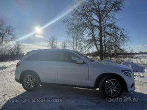 Balts Mercedes-Benz GLC-Class 2016 Tallina, ar dzinēja tilpumu 2.10 L un nobraukumu 98 tūkst. km par 23900 €, foto 3 vietnē AUTOMOTO.COM.LV