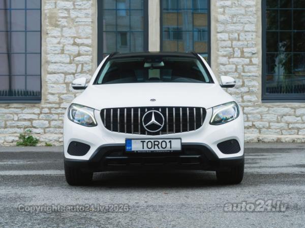 Balts Mercedes-Benz GLC-Class 2017 Tallina, ar dzinēja tilpumu 2.00 L un nobraukumu 145 tūkst. km par 29900 €, foto 2 vietnē AUTOMOTO.COM.LV